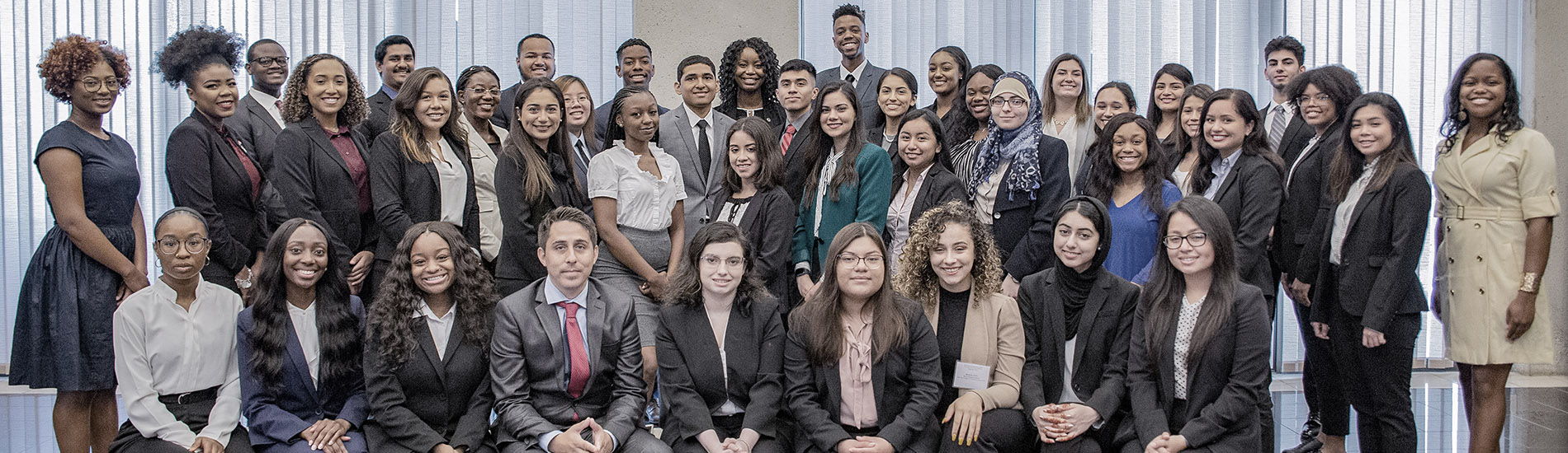 UHLC Pre-Law Pipeline Programs